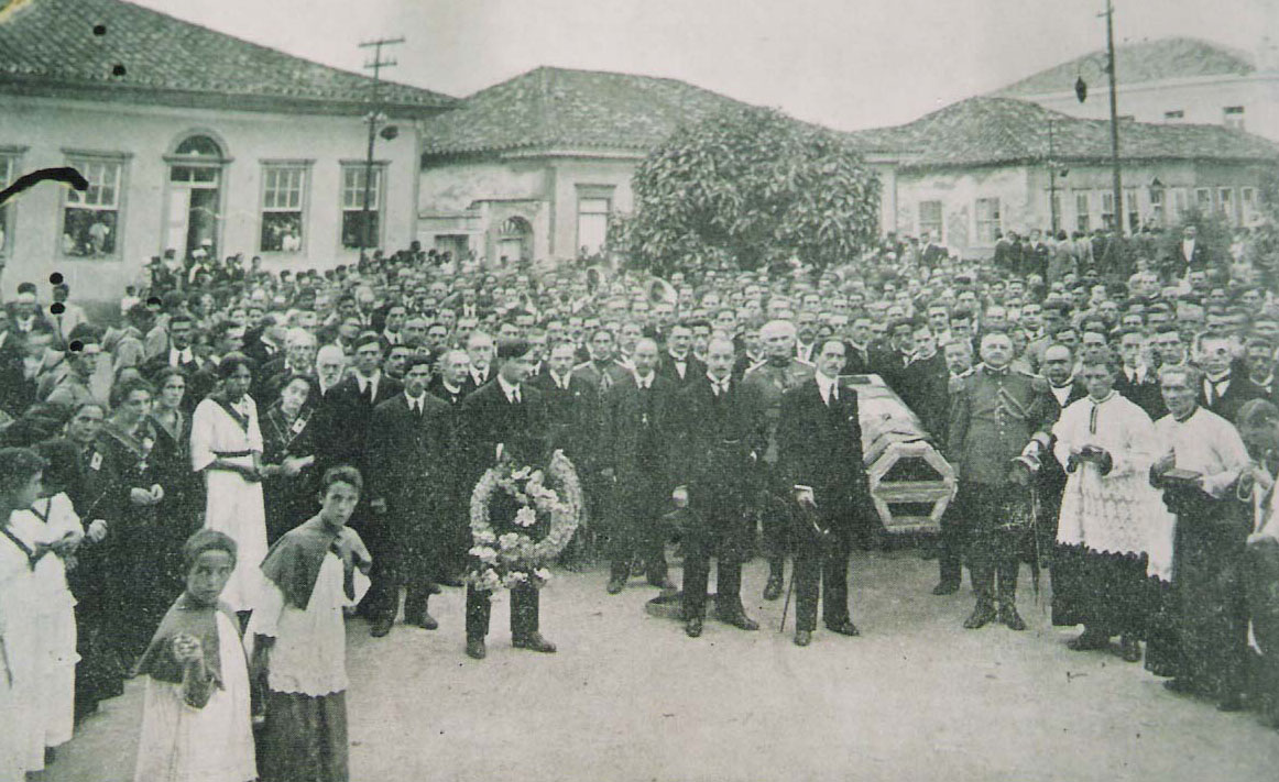 As últimas horas do presidente Delfim Moreira - Empório de Notícias